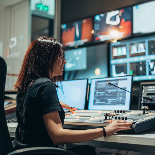 24/7 Broadcast Control Room Chairs | Concept Seating